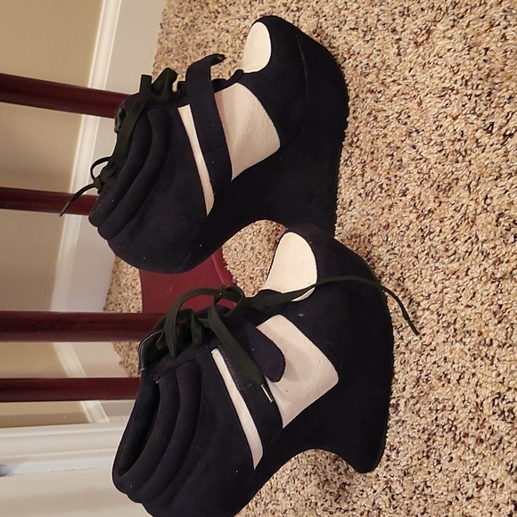 no brand | Shoes | Platform Unique Curve Heeled Wedges | Poshmark